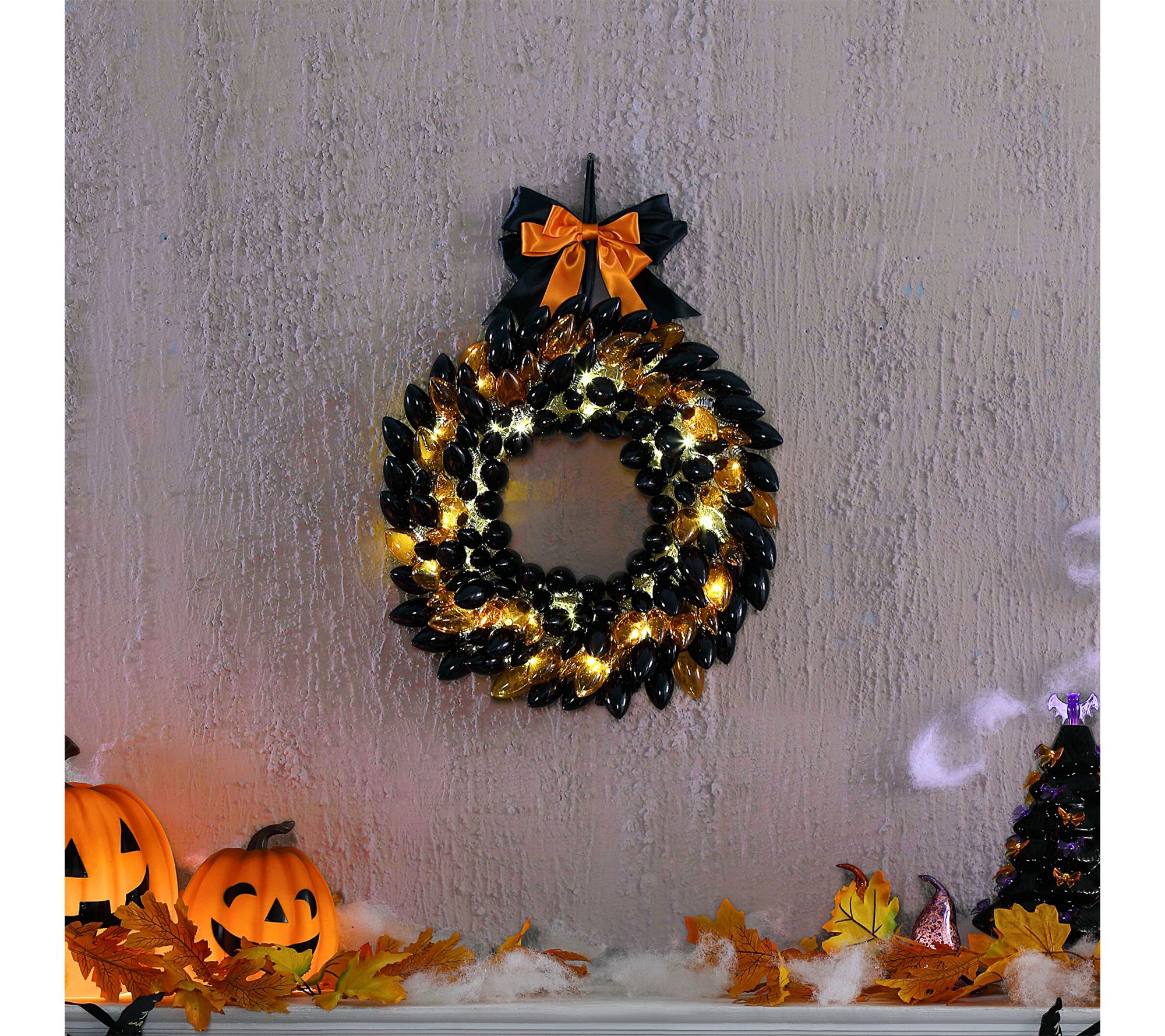 Mr. Halloween 17in Retro C9 Bulb Wreath Black and Orange - QVC.com
