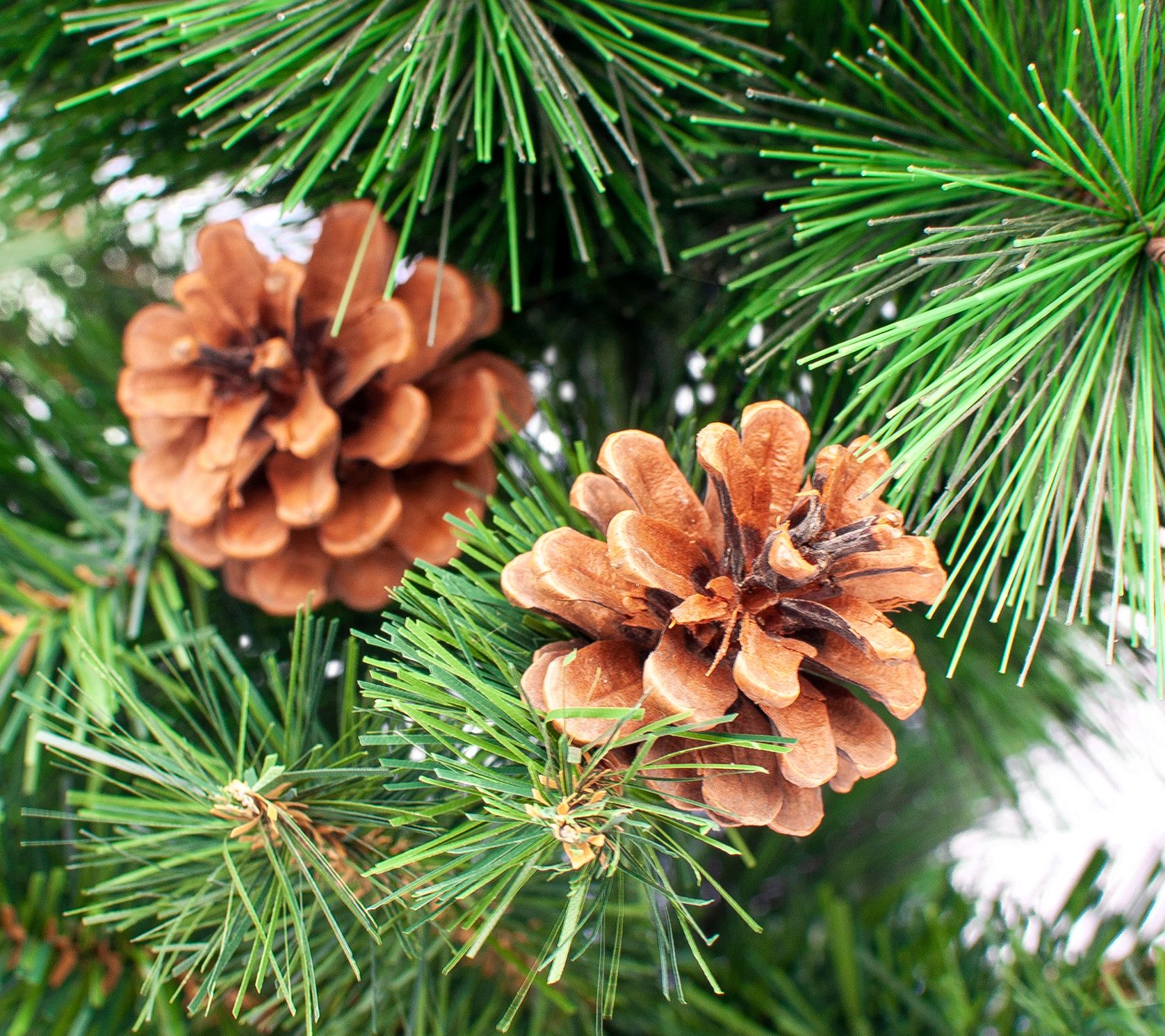 Northlight 39" LED Lighted Mixed Pine and Pine Cones Tree - QVC.com
