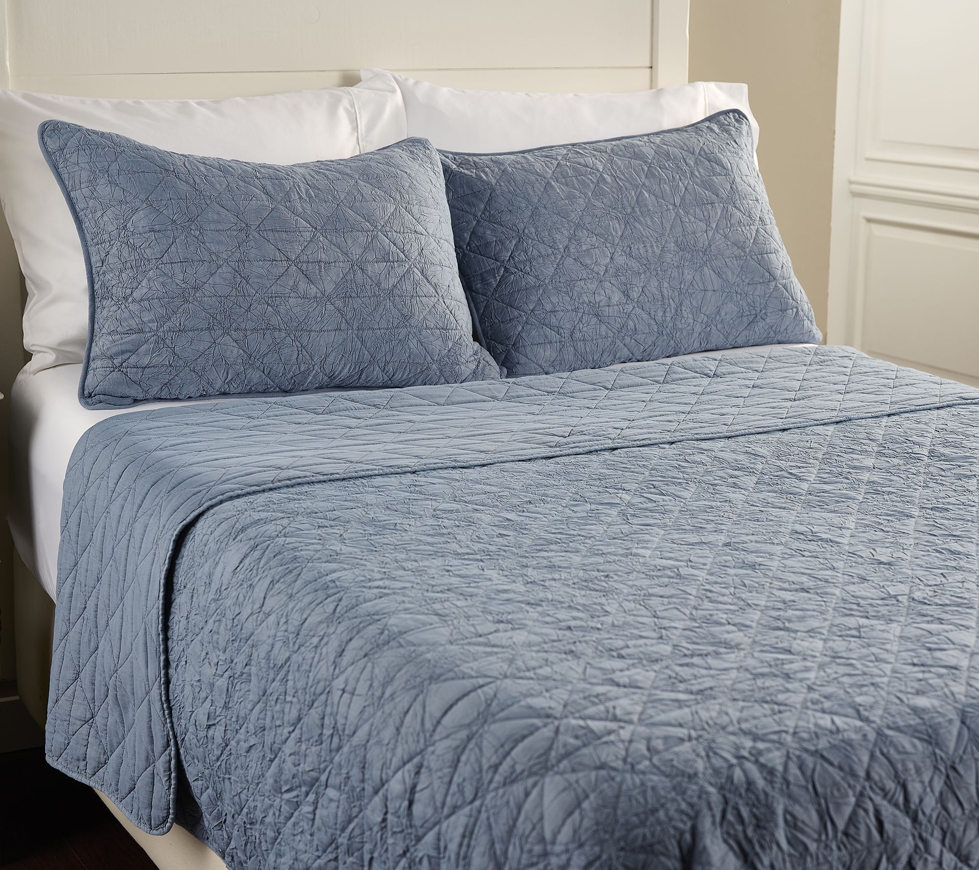 Home Reflections Textured Stonewash Quilt Set- Full - QVC.com