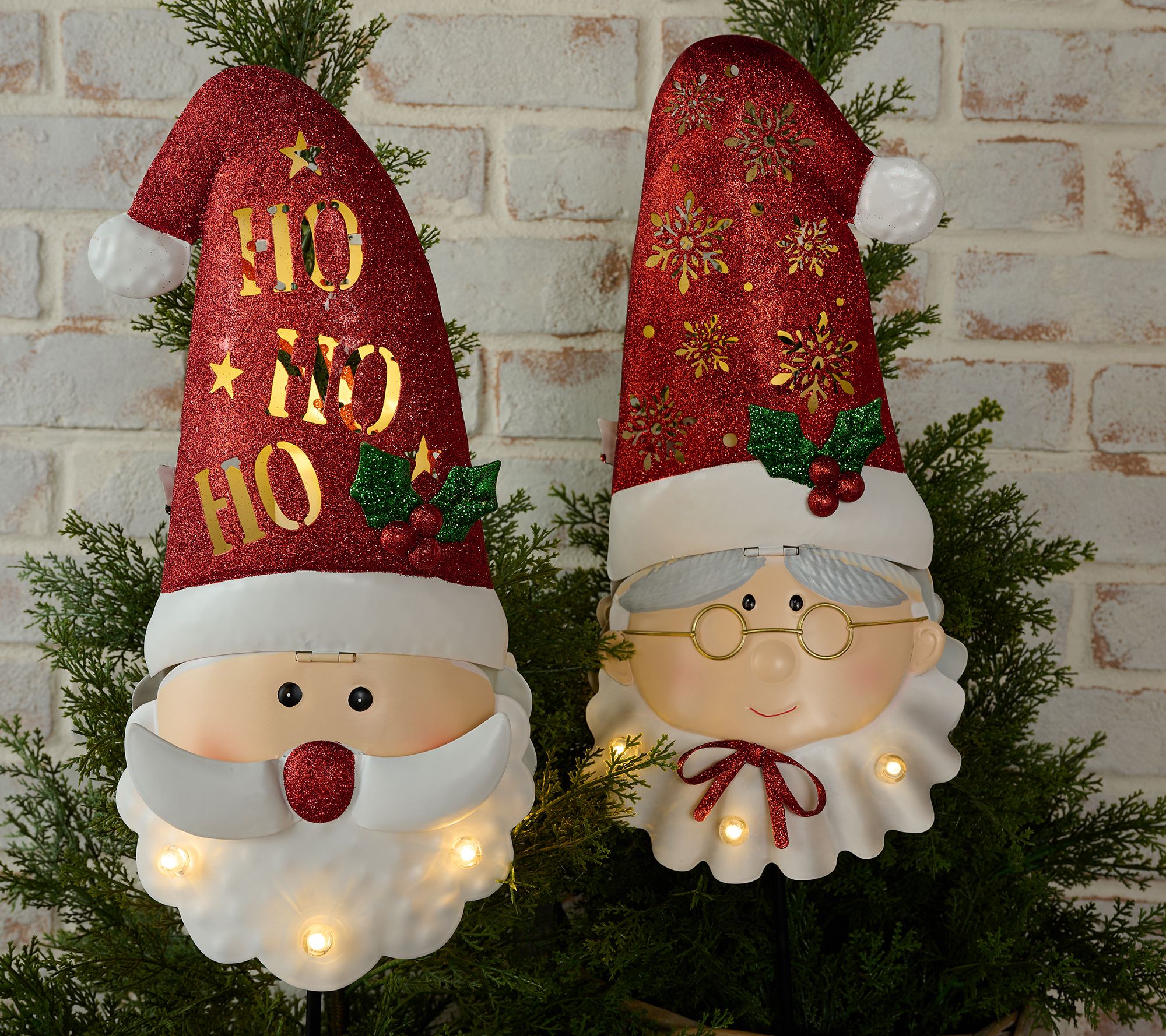 "As Is" Kringle Express S/2 Illuminated Metal Mr & Mrs Claus Stakes ...