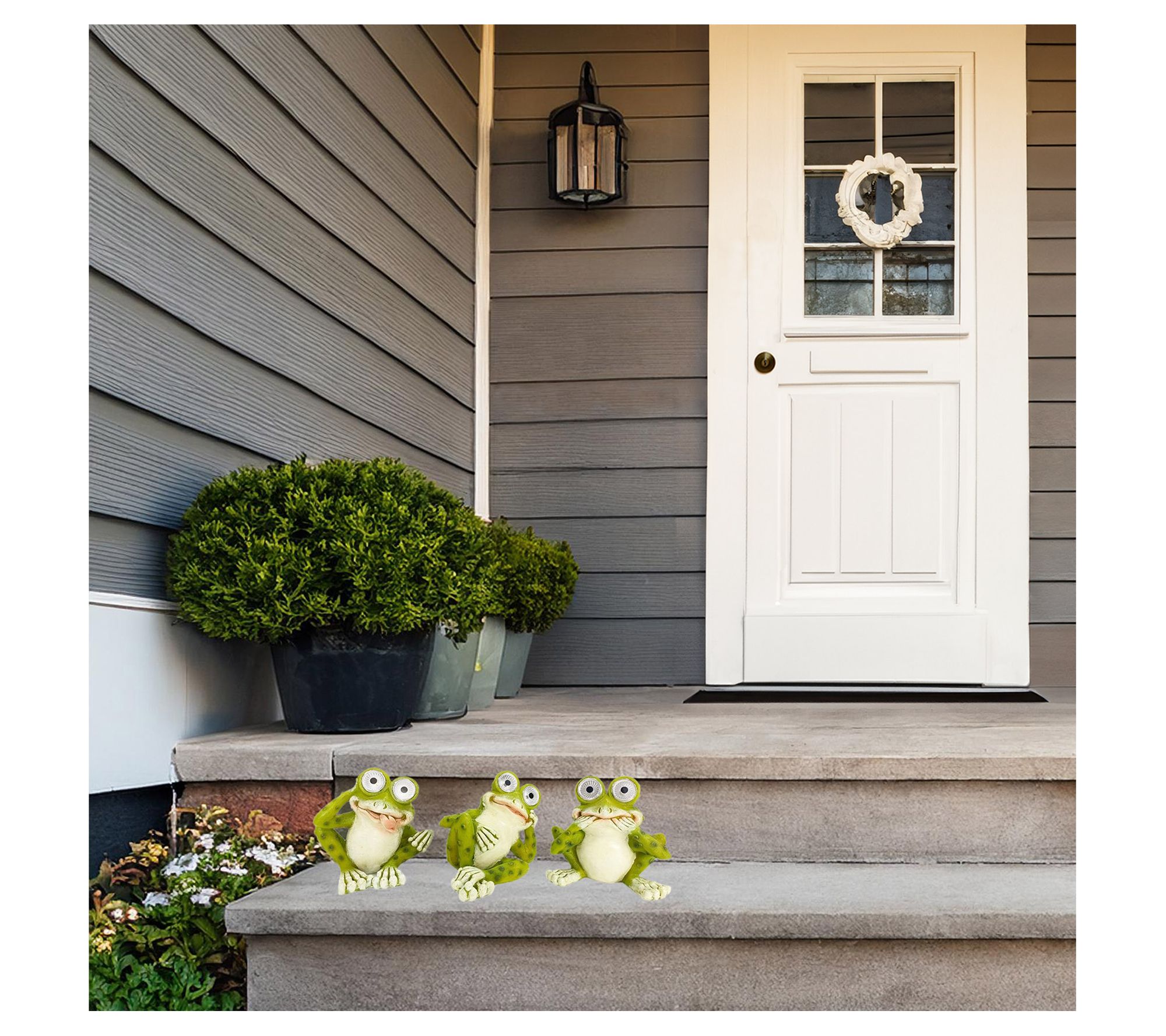 Santa's Workshop 5.5" Solar Resin Frogs, set of3 - QVC.com