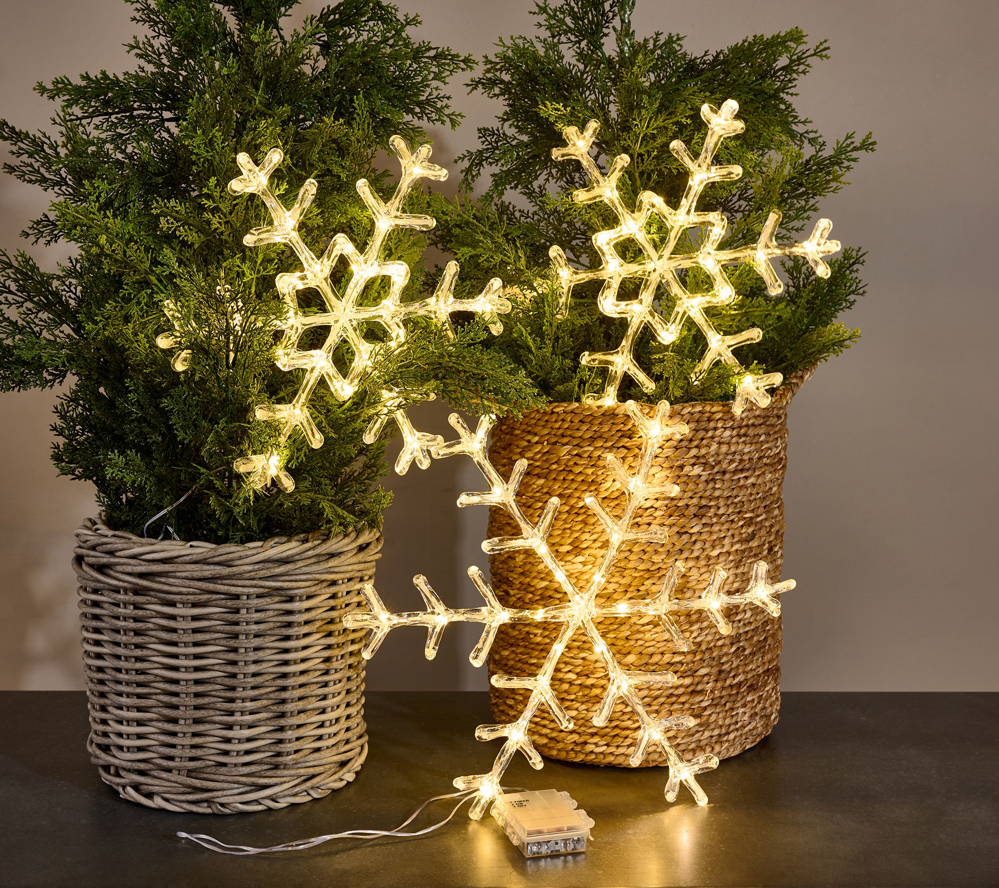 "As Is" S/3 In/Outdoor Illuminated Shatterproof Snowflakes - QVC.com