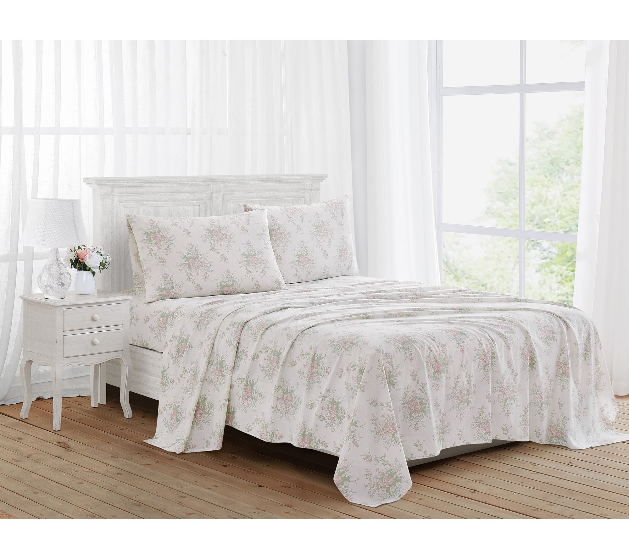 The Farmhouse by Rachel Ashwell English GardenQueen Sheet - QVC.com