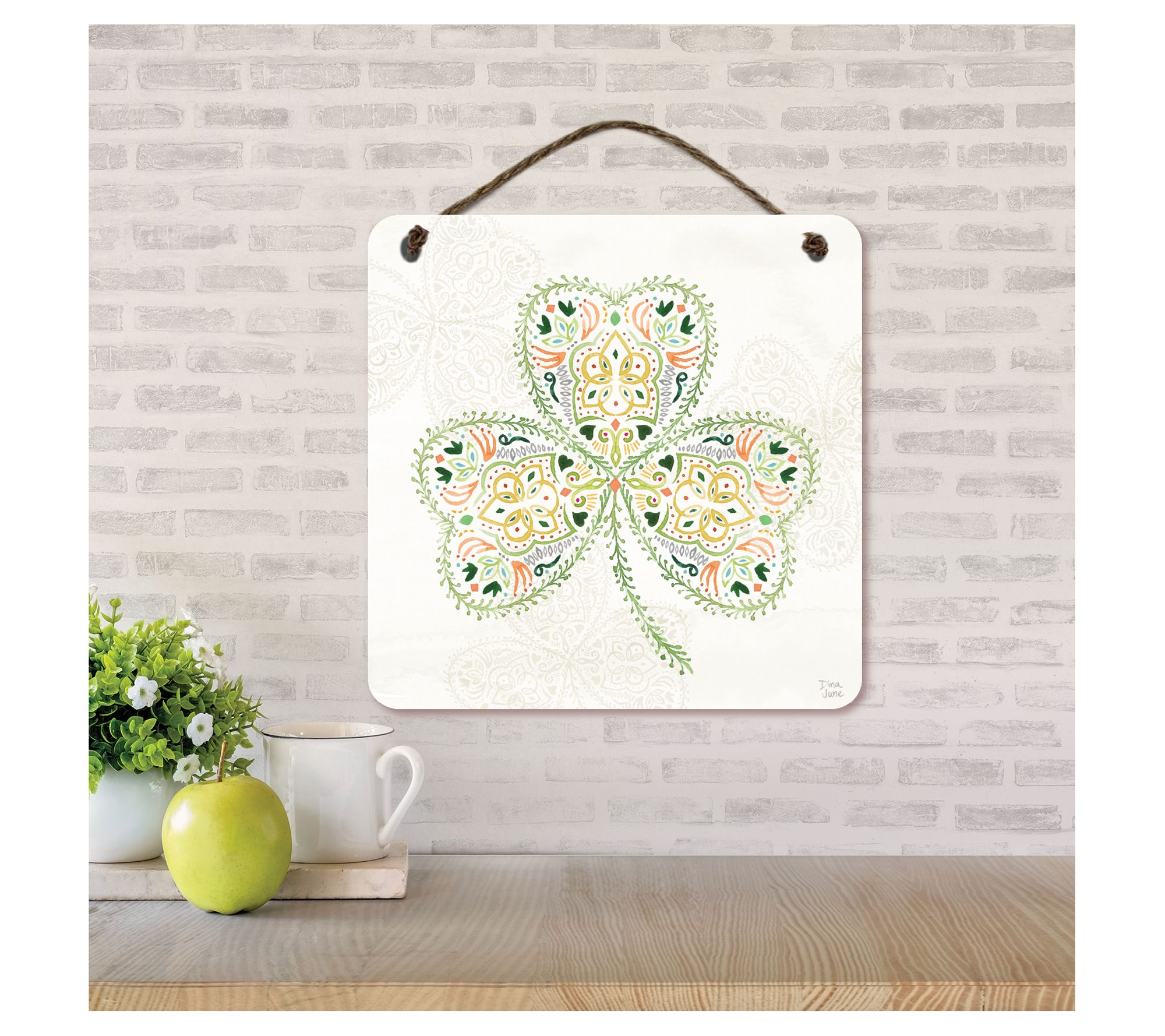 Courtside Market Three-Leaf Clover 16x16 Hanging Sign - QVC.com