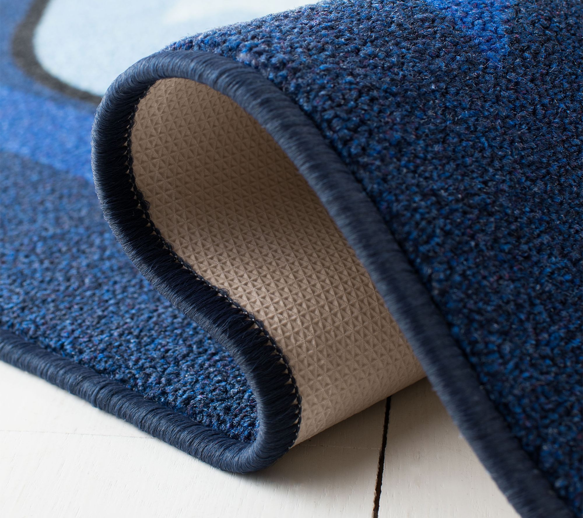 Safavieh Disney Collection Genie 5' x 7' Rug - QVC.com