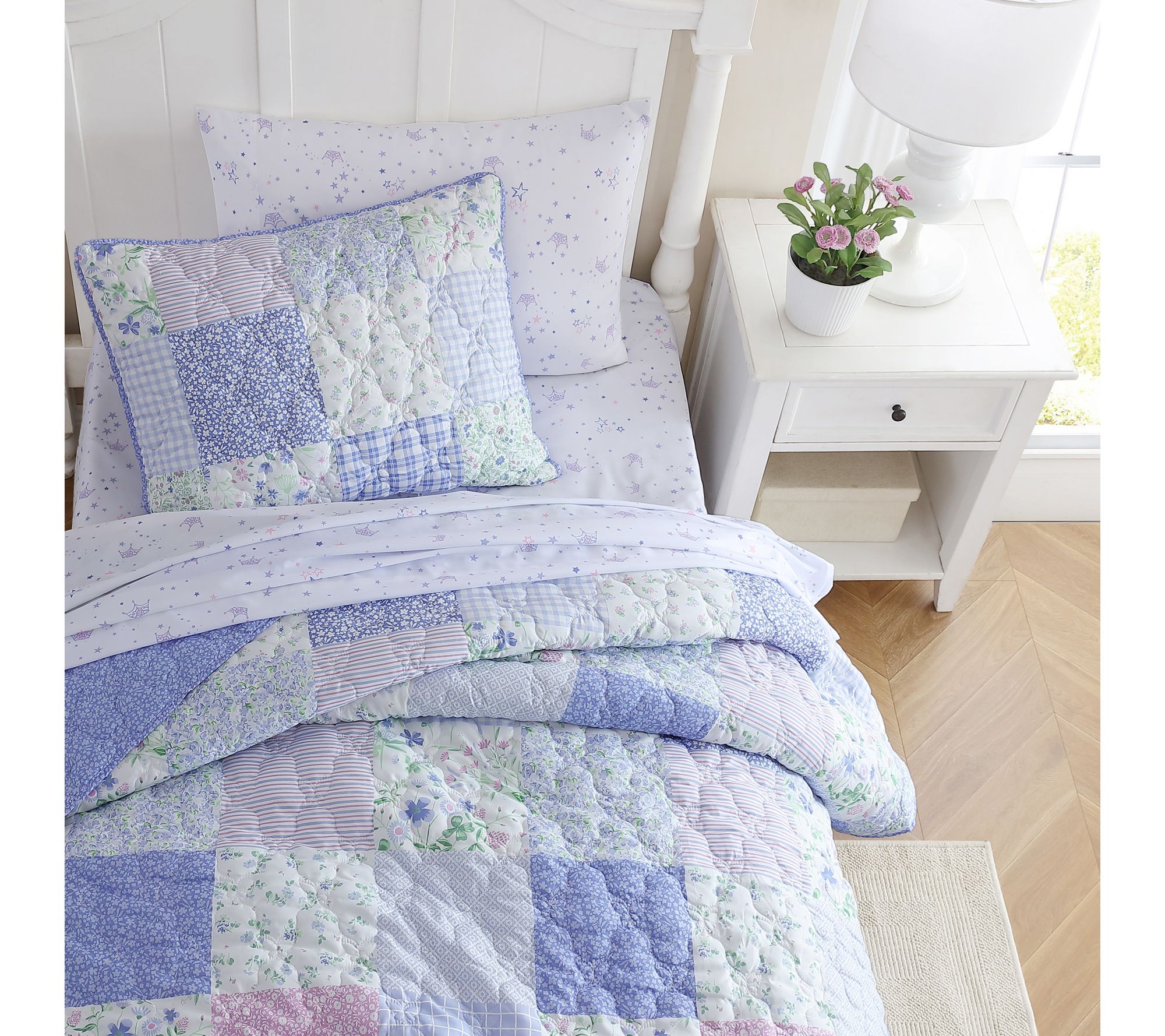 Laura Ashley Parker Patchwork Twin Quilt Sham Set - QVC.com