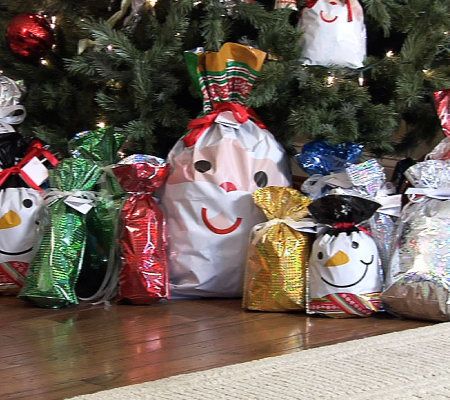 Kringle Express 62-Piece E-Z Drawstring Holiday Gift Bag Set - QVC.com