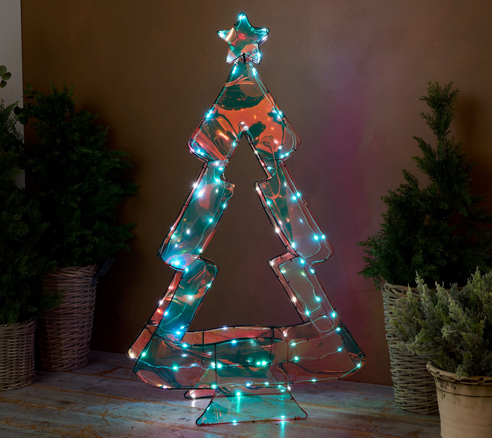 Kringle Express Indoor/Outdoor Flat-tastic Illuminated Tree - QVC.com