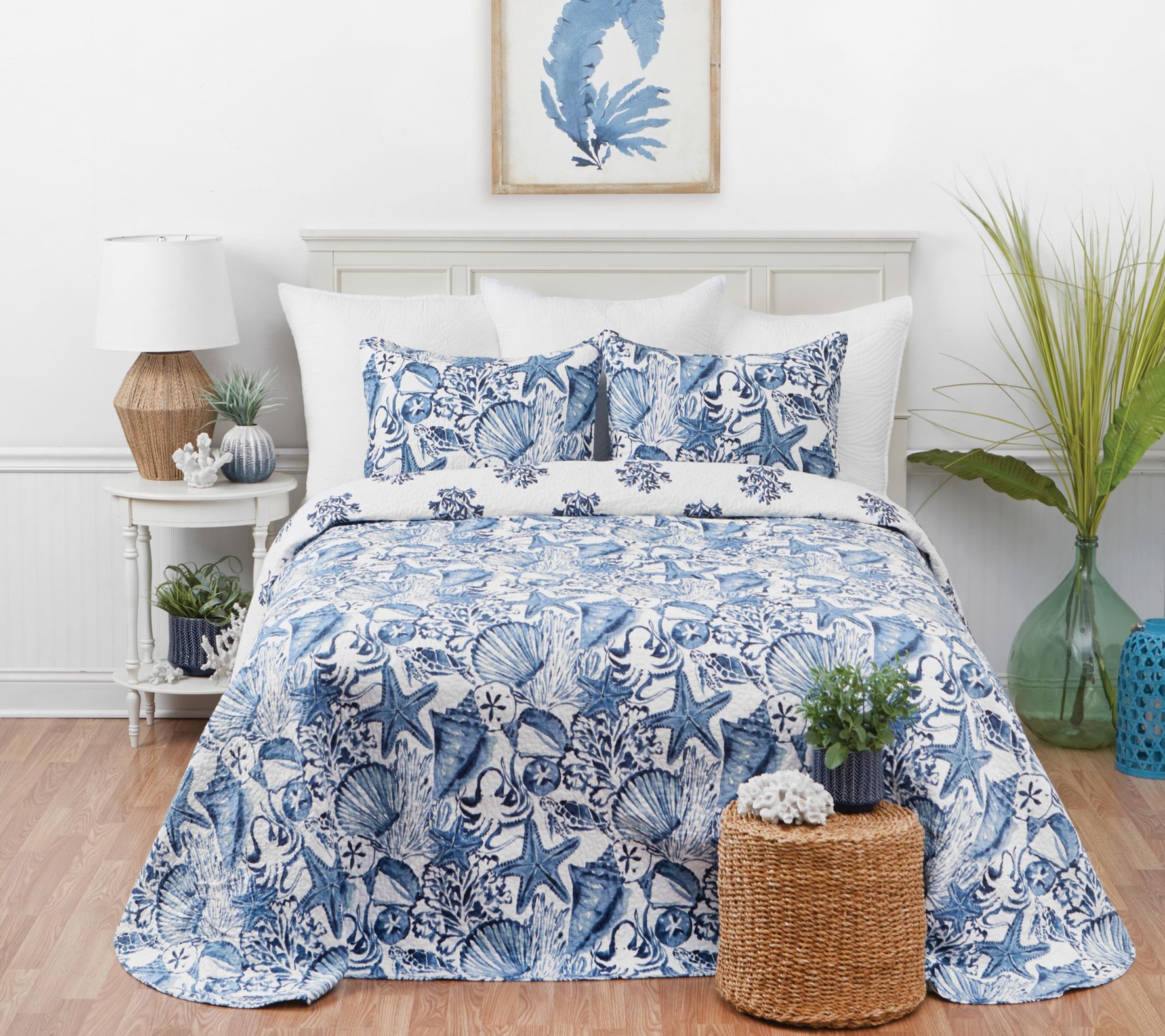 Blue Coast Shells 3-Piece Full/Queen Quilt Setby Valerie - QVC.com