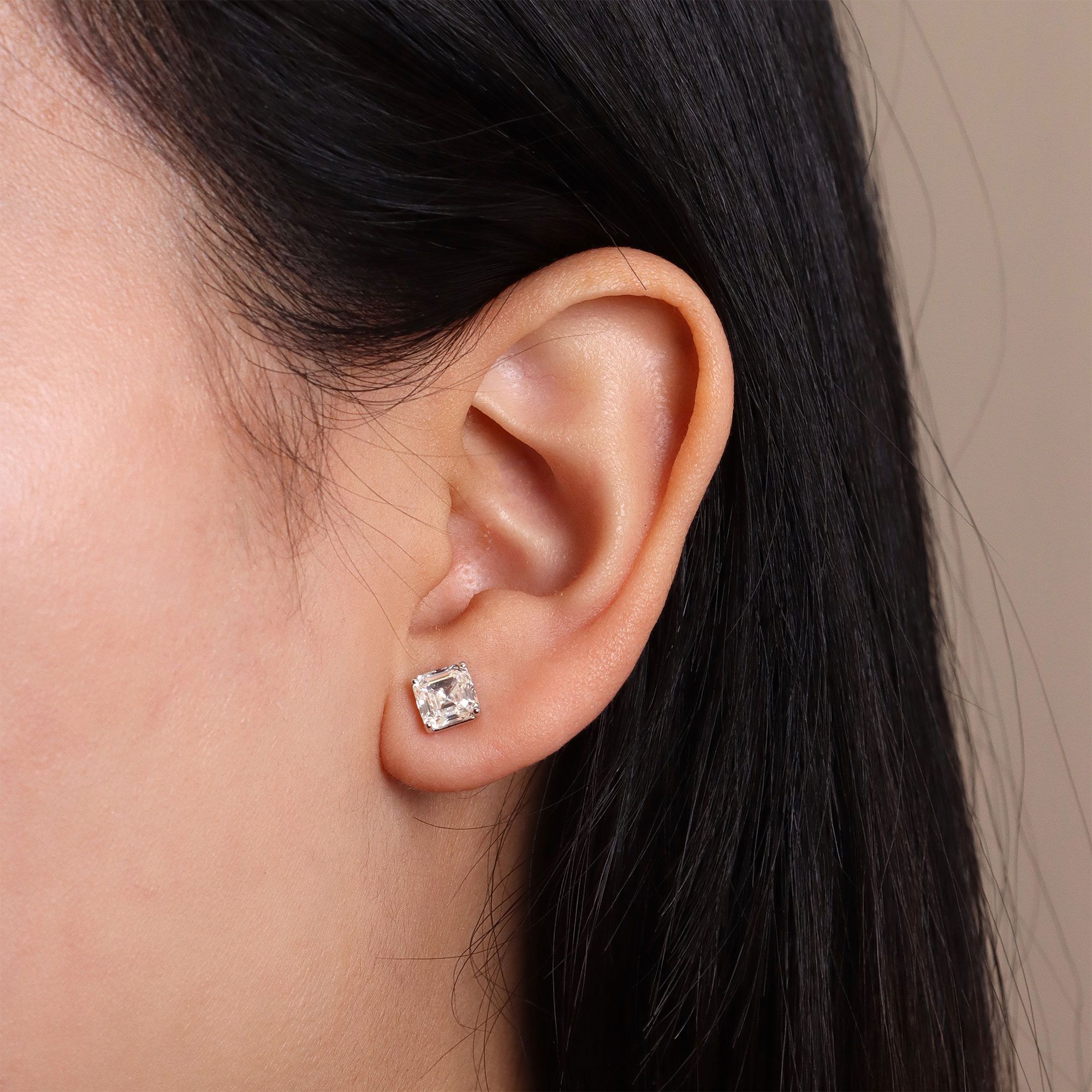 Diamonique Orecchini a lobo tipo punto luce in argento 925 - QVC.it