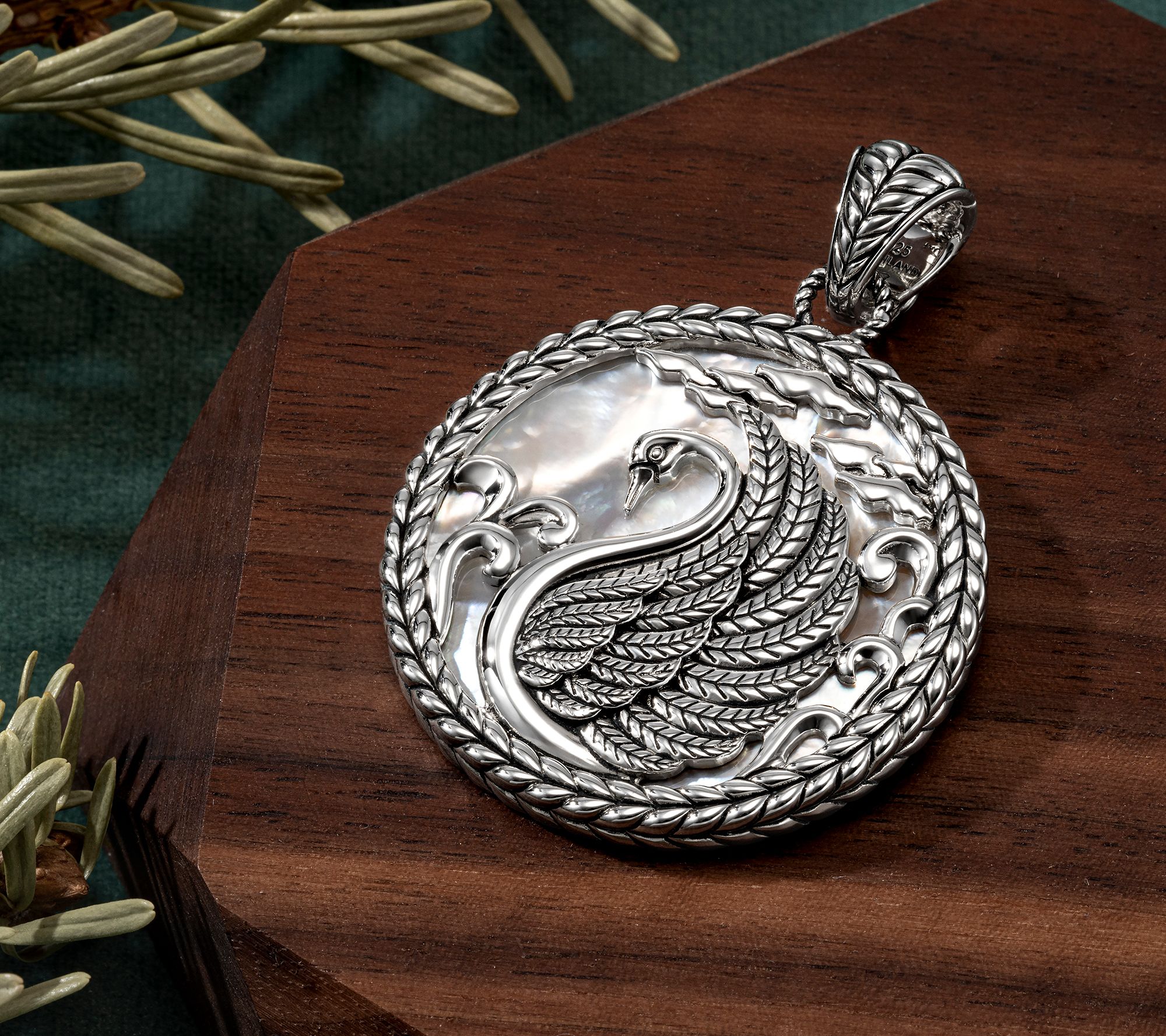 JAI Ireland Sterling Silver Gemstone Birds Of Ireland Enhancer, 14.5g ...
