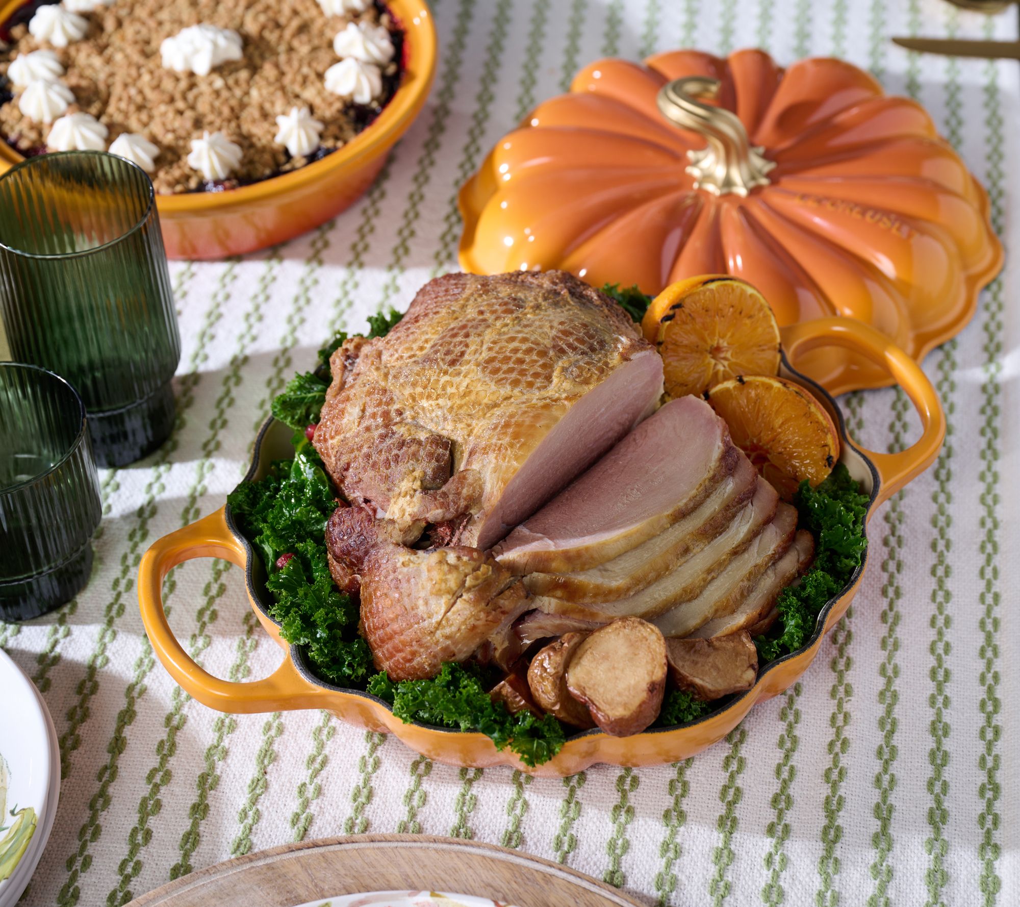 Le Creuset 2.75 qt. Signature Pumpkin Braiser - QVC.com