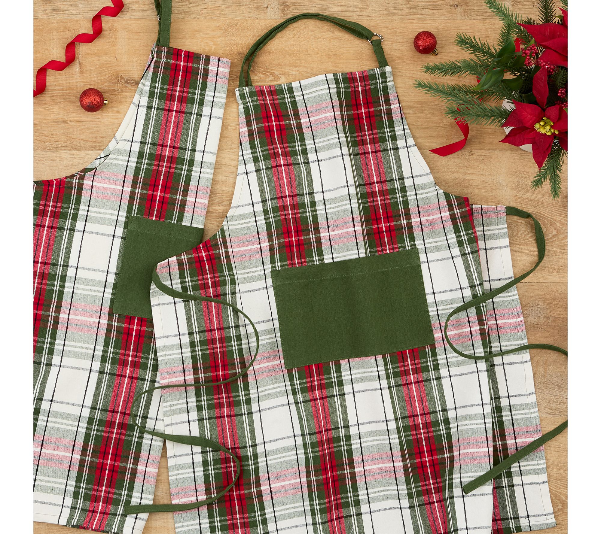 Design Imports Set/2 Holiday Christmas Plaid Chef Unisex Apron - QVC.com