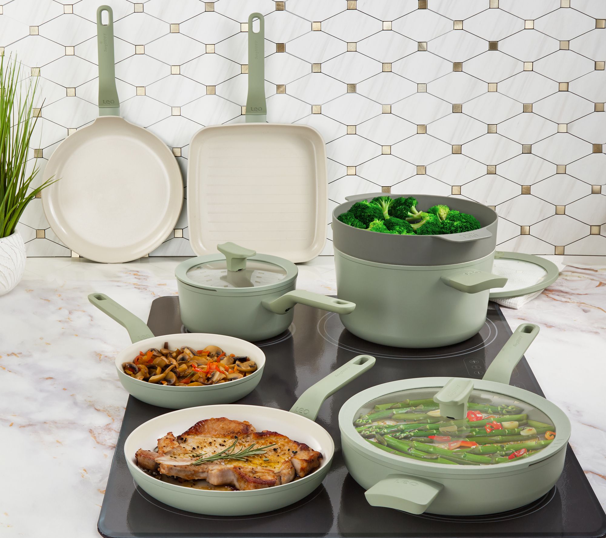 BergHOFF Leo Balance 11pc Nonstick Aluminum Cookware Set - QVC.com