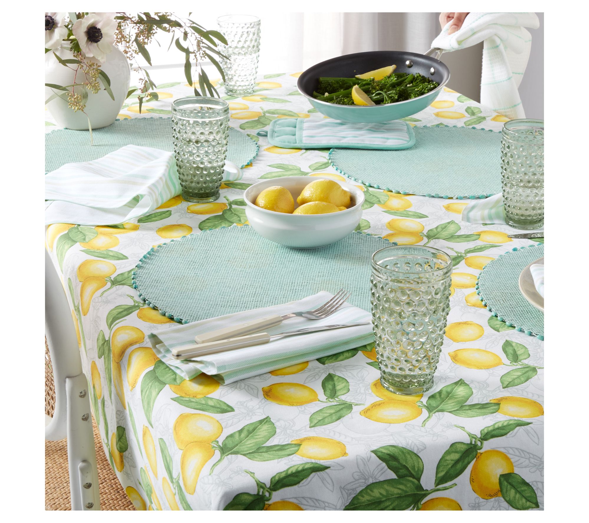 Martha Stewart Lots of Lemons 60"x102" Tablecloth - QVC.com
