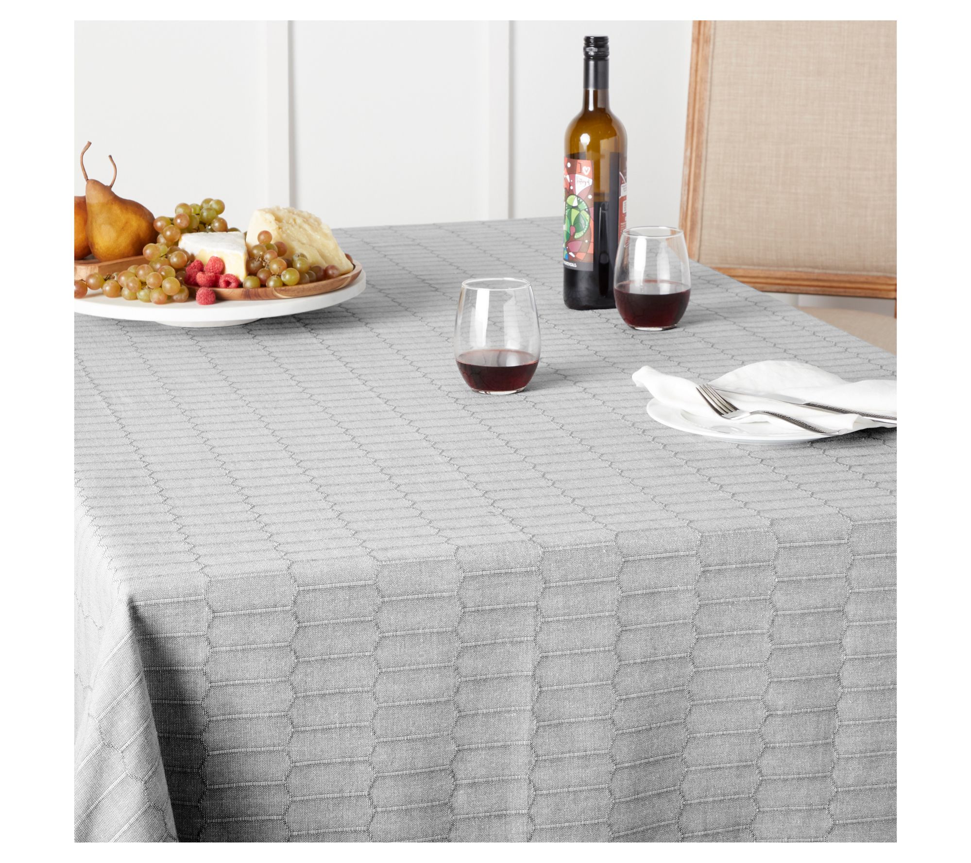 Martha Stewart Honeycomb Modern Farmhouse 60"x102" Tablecloth - QVC.com