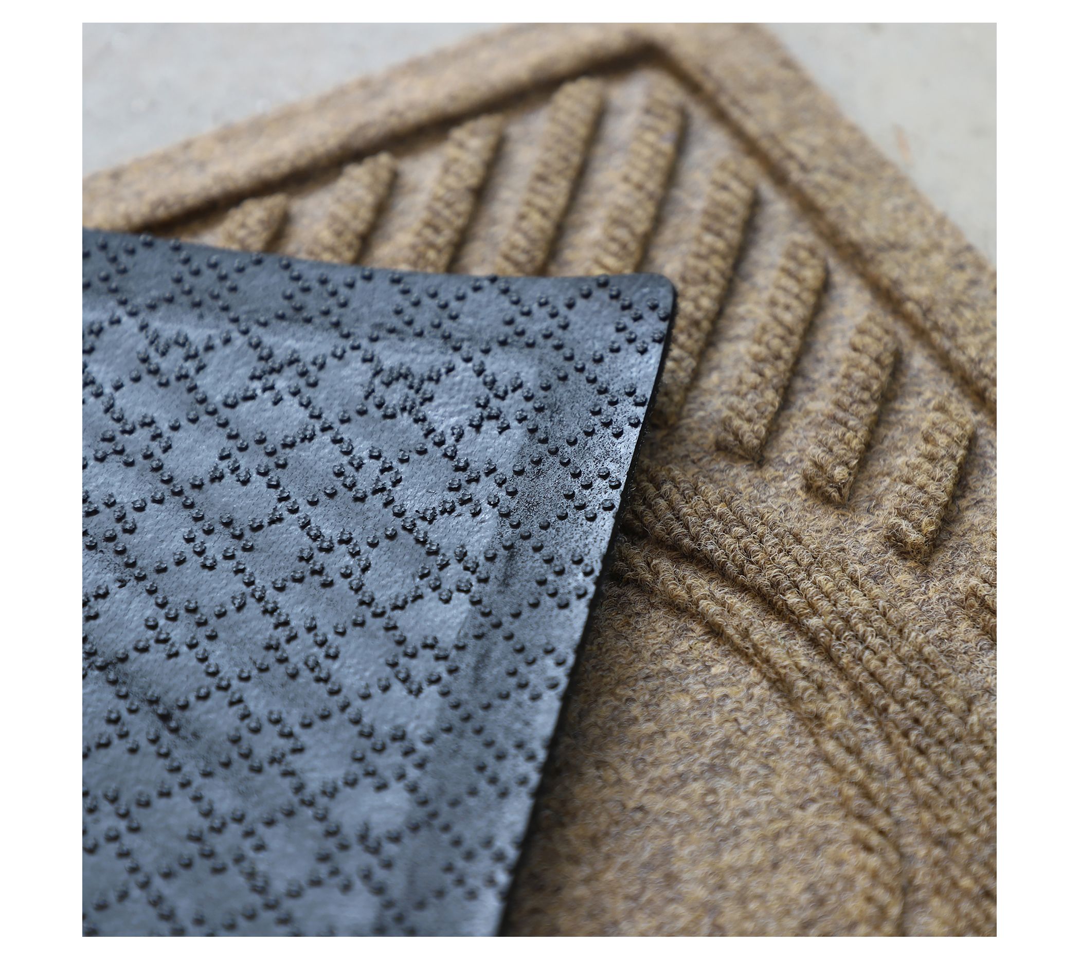 WaterHog Waves 18x28 Indoor/Outdoor Pet FeederMat - QVC.com
