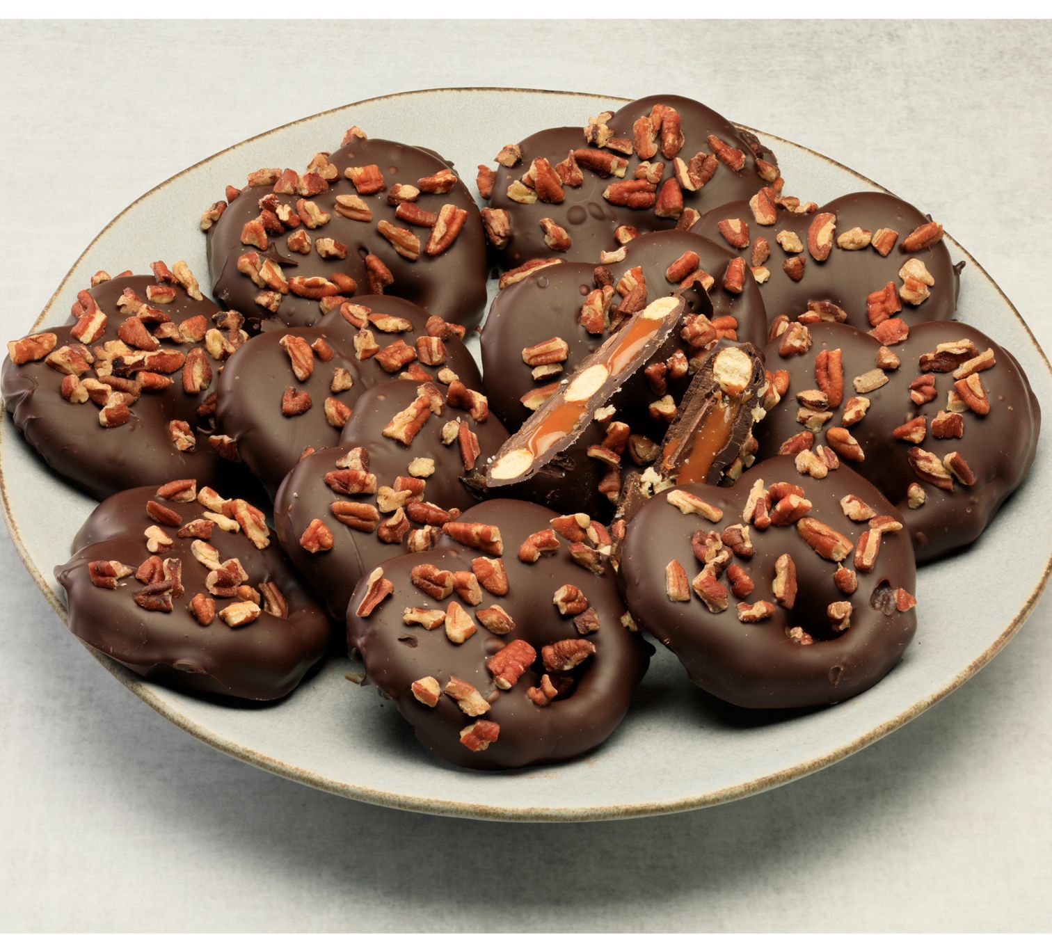 Landies Candies 12 Dark Chocolate Caramel Pecan Pretzels - QVC.com