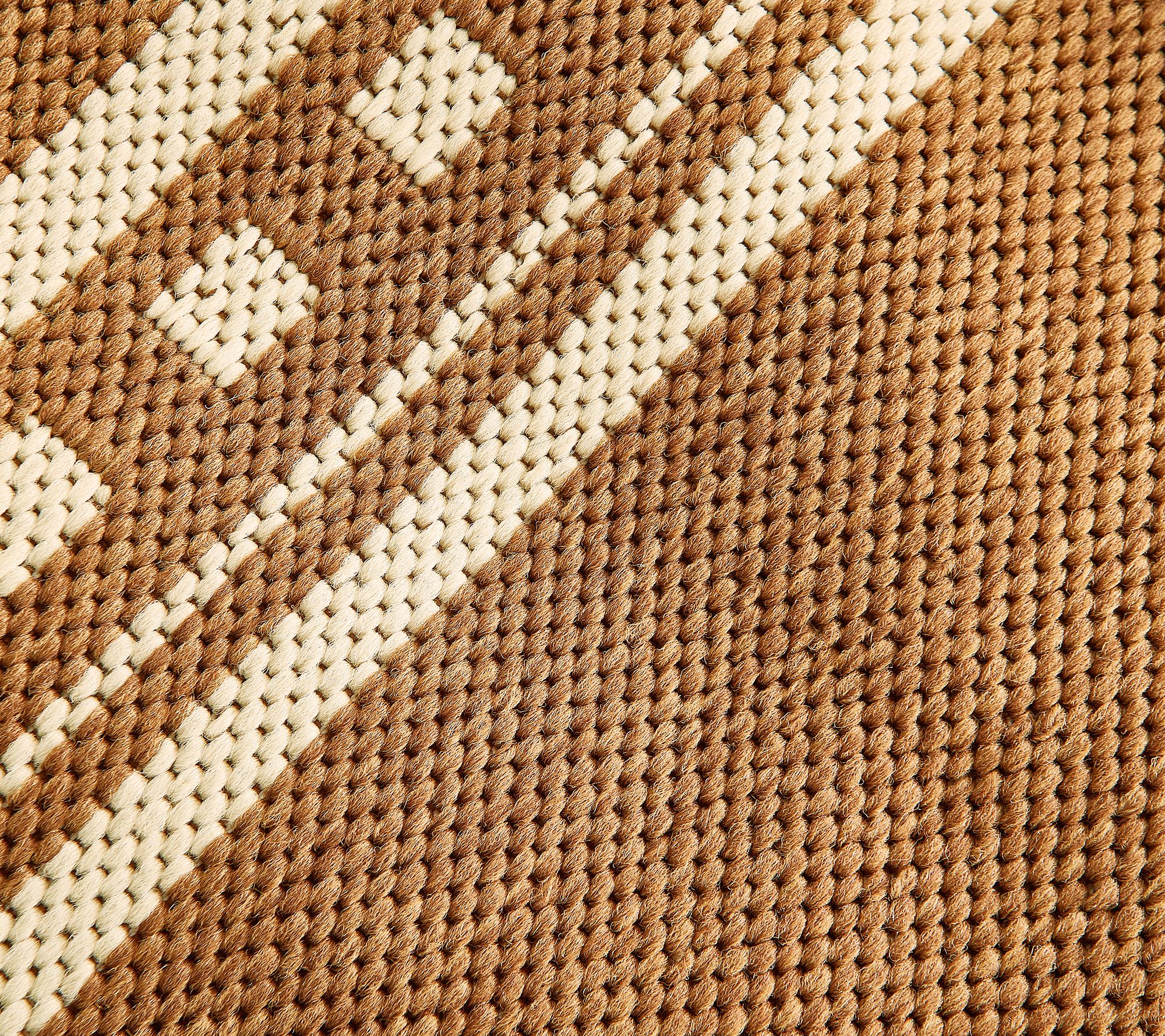 Veranda Living Intricate Dot In/Outdoor Reversible Rug Collection - QVC.com