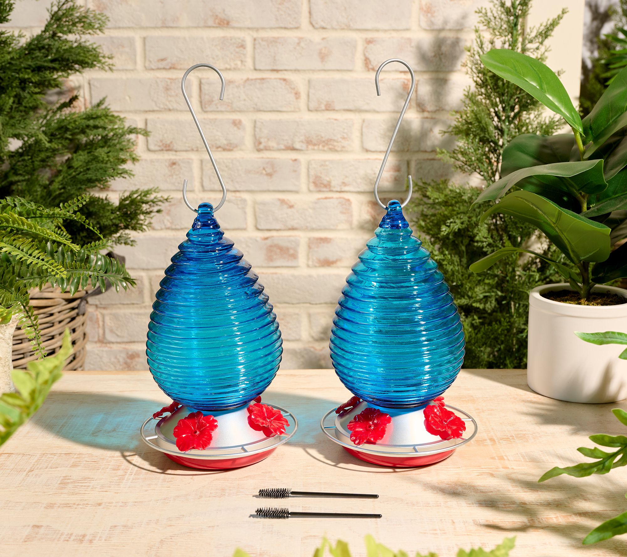 "As Is" Ultimate Innovations S/2 Hummingbird Feeders - QVC.com