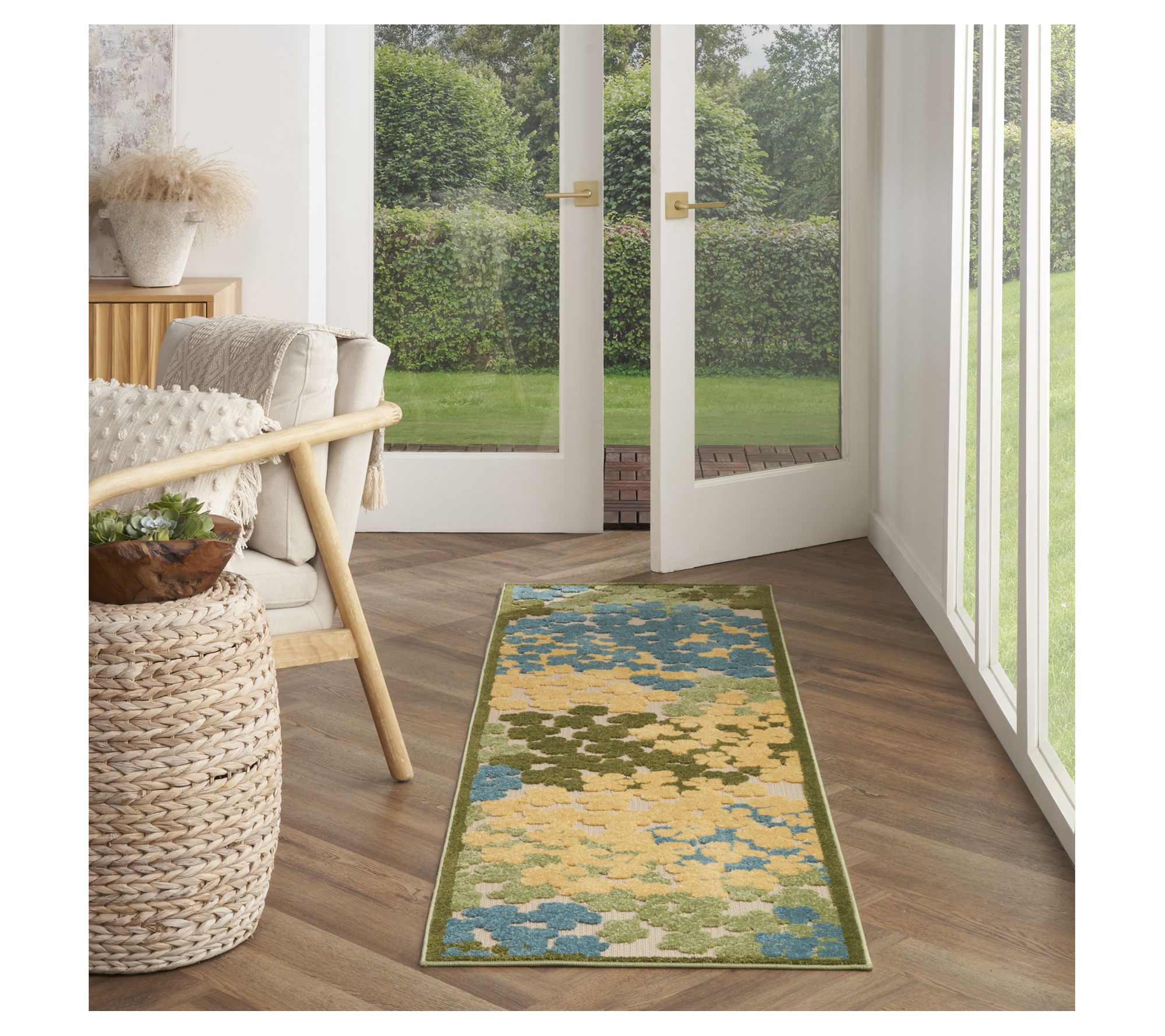 Nourison Home Hydrangea Print Indoor/Outdoor 2'2" x 7'6" Rug - QVC.com