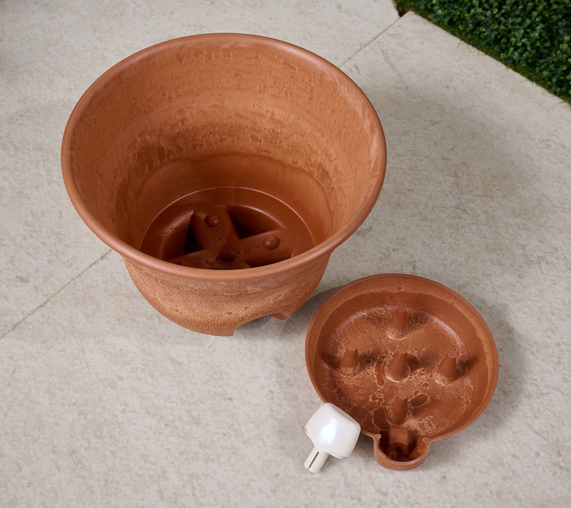 Bernini Set of 2 Firmastone 15" Self-Watering Smart Planters - QVC.com