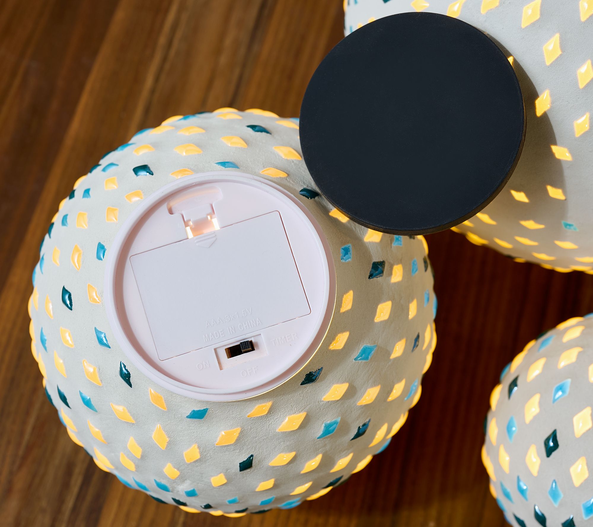 "As Is" Lightscapes S/3 Illuminated Mosaic Garden Spheres - QVC.com