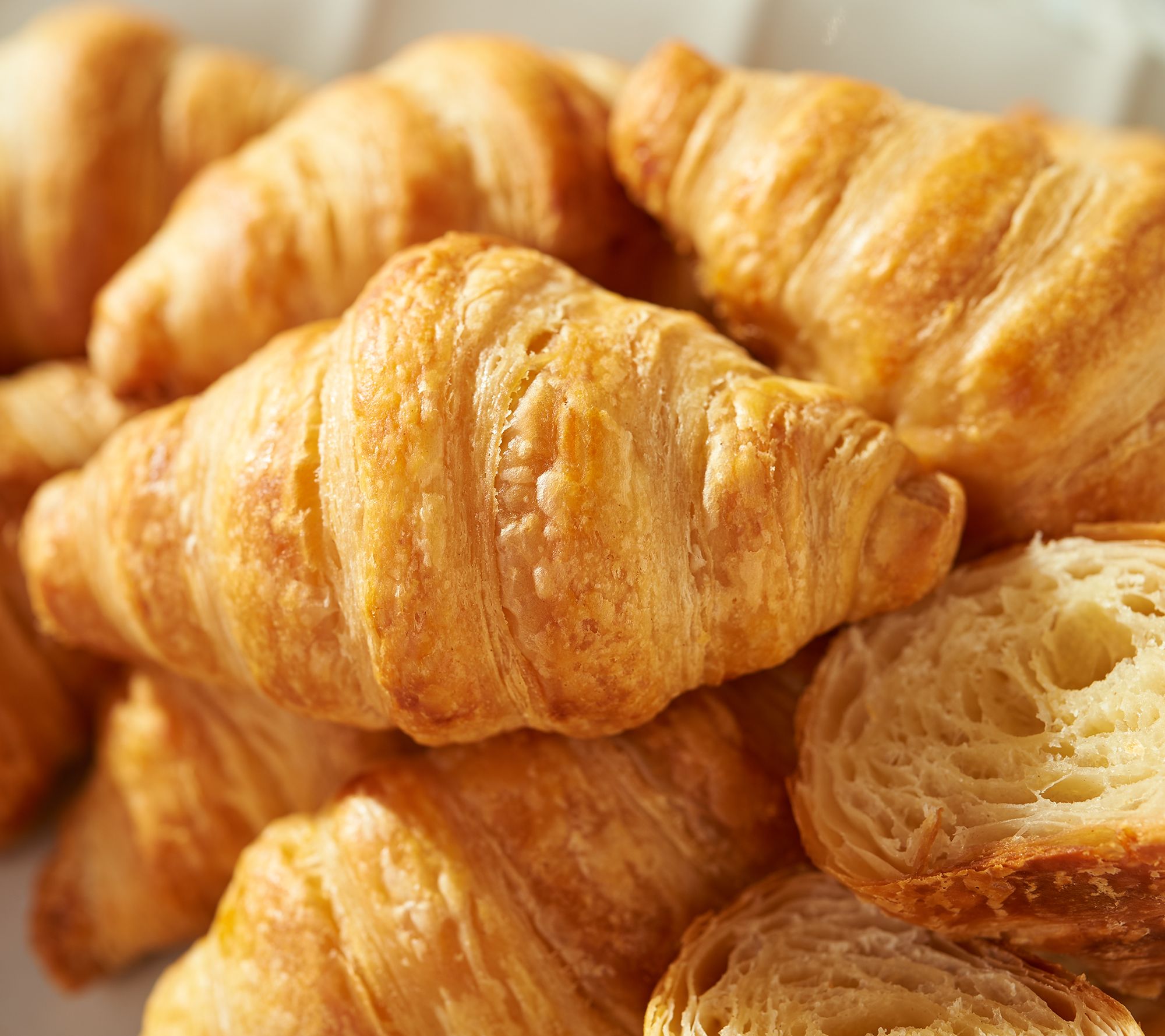 Authentic Gourmet 42-Ct French Mini Butter or Choc. Croissants - QVC.com