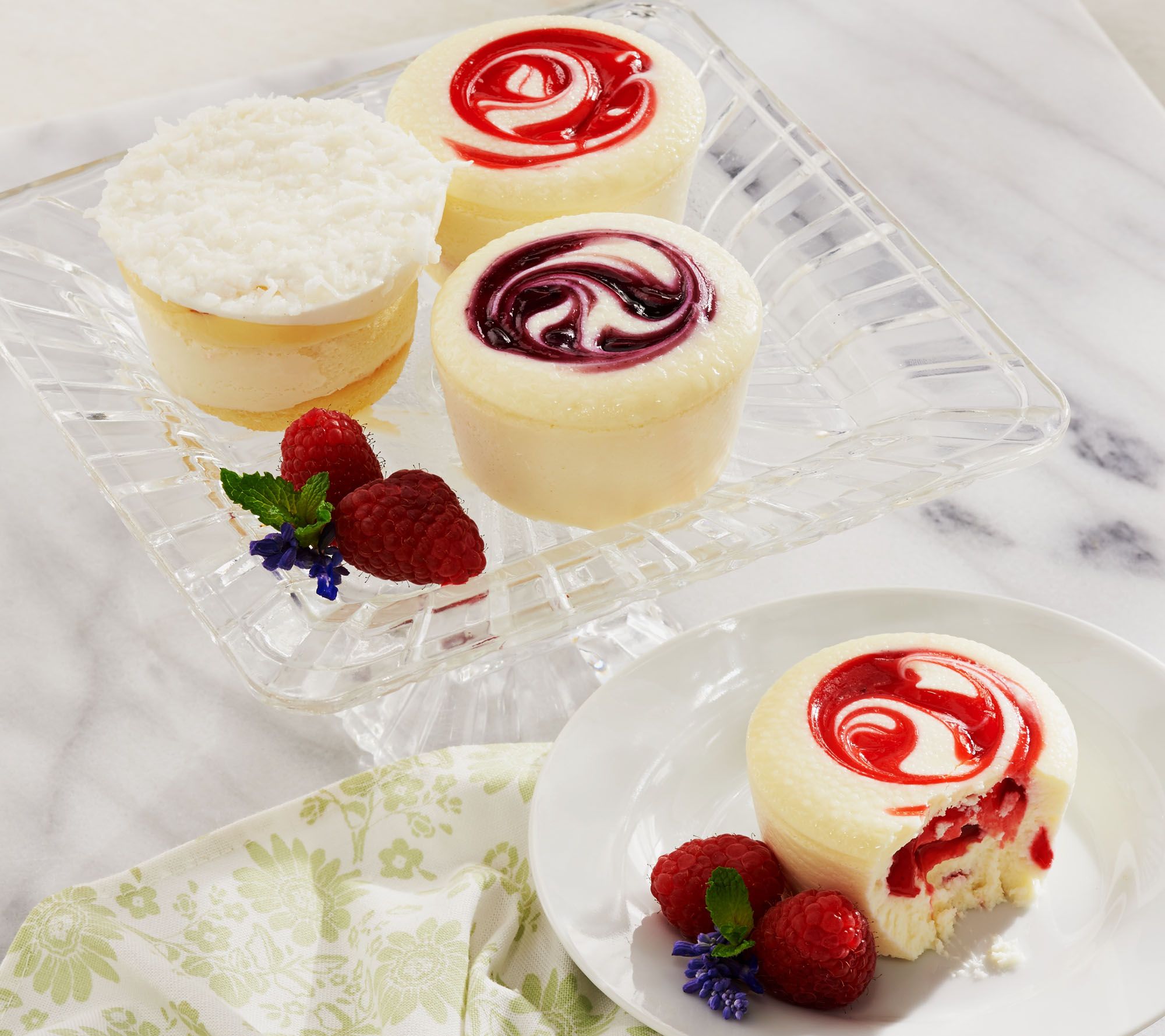 Junior's (18) 4 oz. Summer Mini Cheesecake Assortment - QVC.com