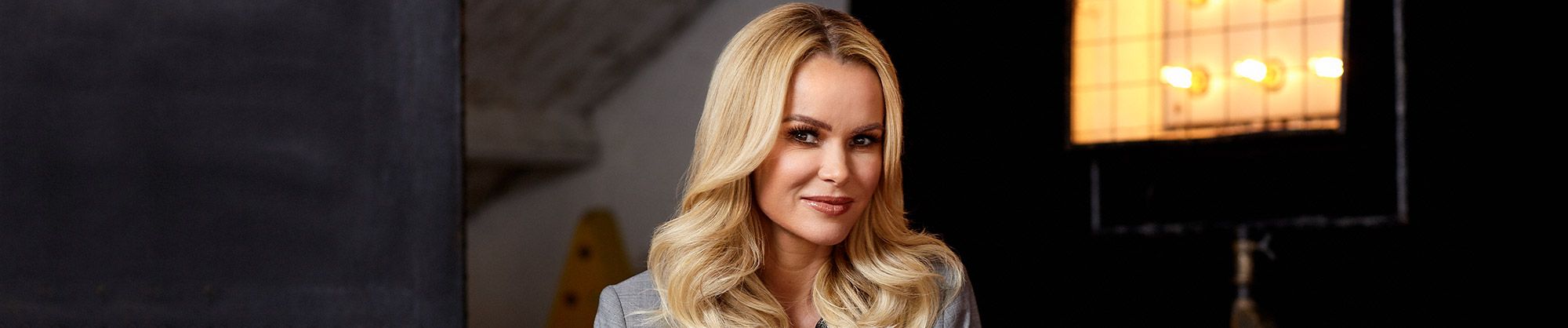 Amanda Holden at QVC | QVCUK.com