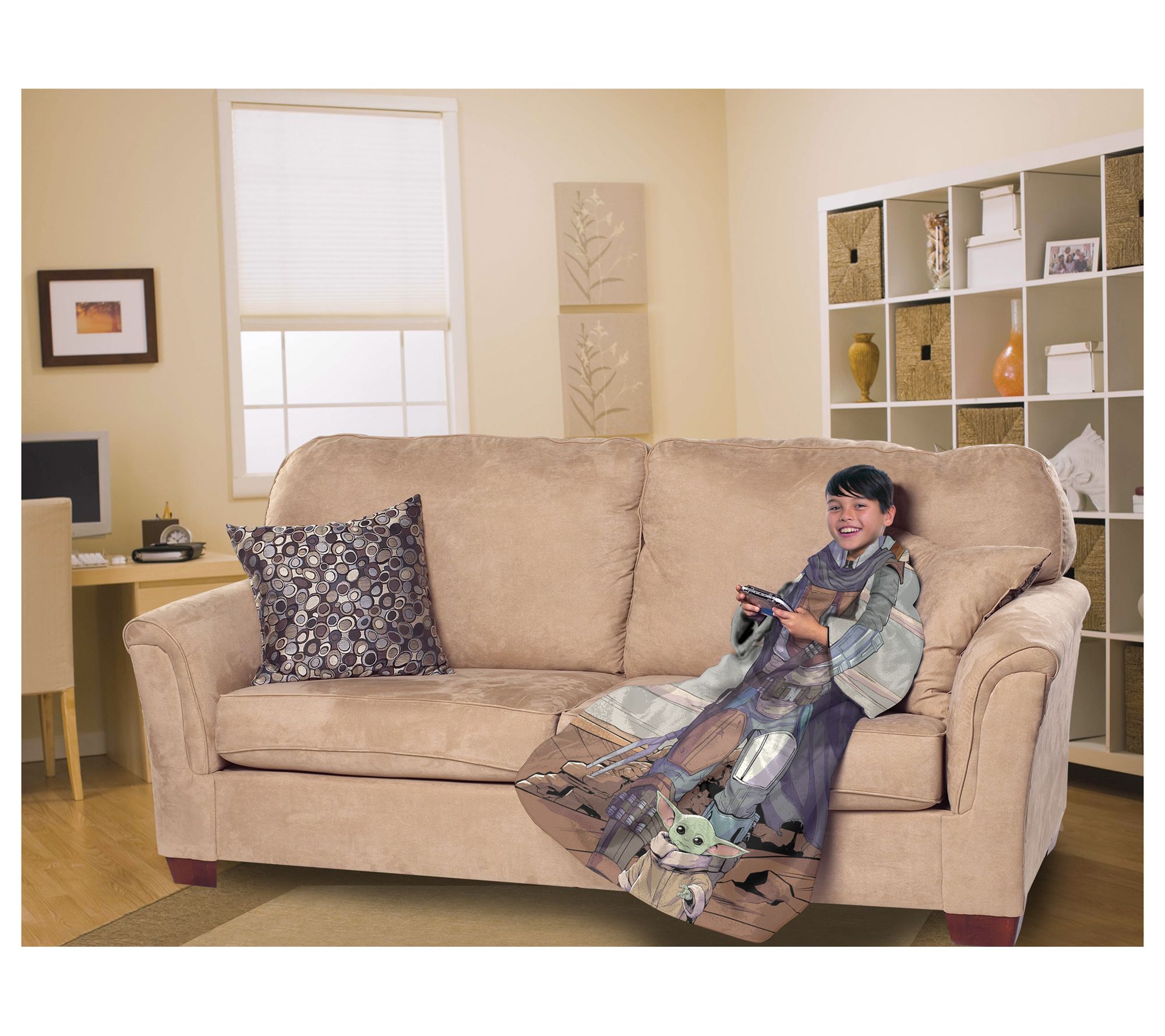 The Northwest Group Mandalorian Kids Mando Throw w/ Sleeves - QVC.com