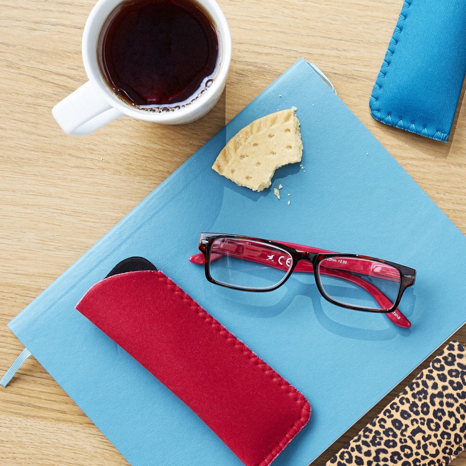 Set Of 5 Reading Glasses Including 1 Pair Of Computer Glasses QVC UK