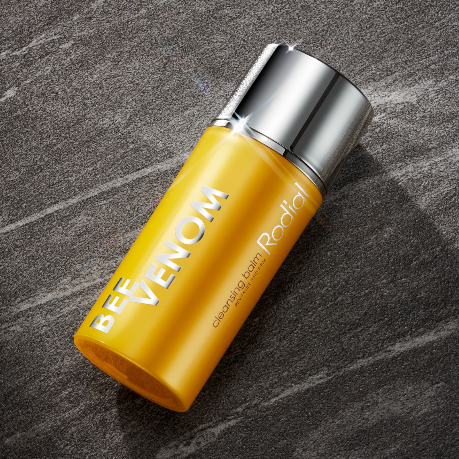 Rodial 2 Piece Bee Venom Cleanse & Moisturise Set - QVC UK