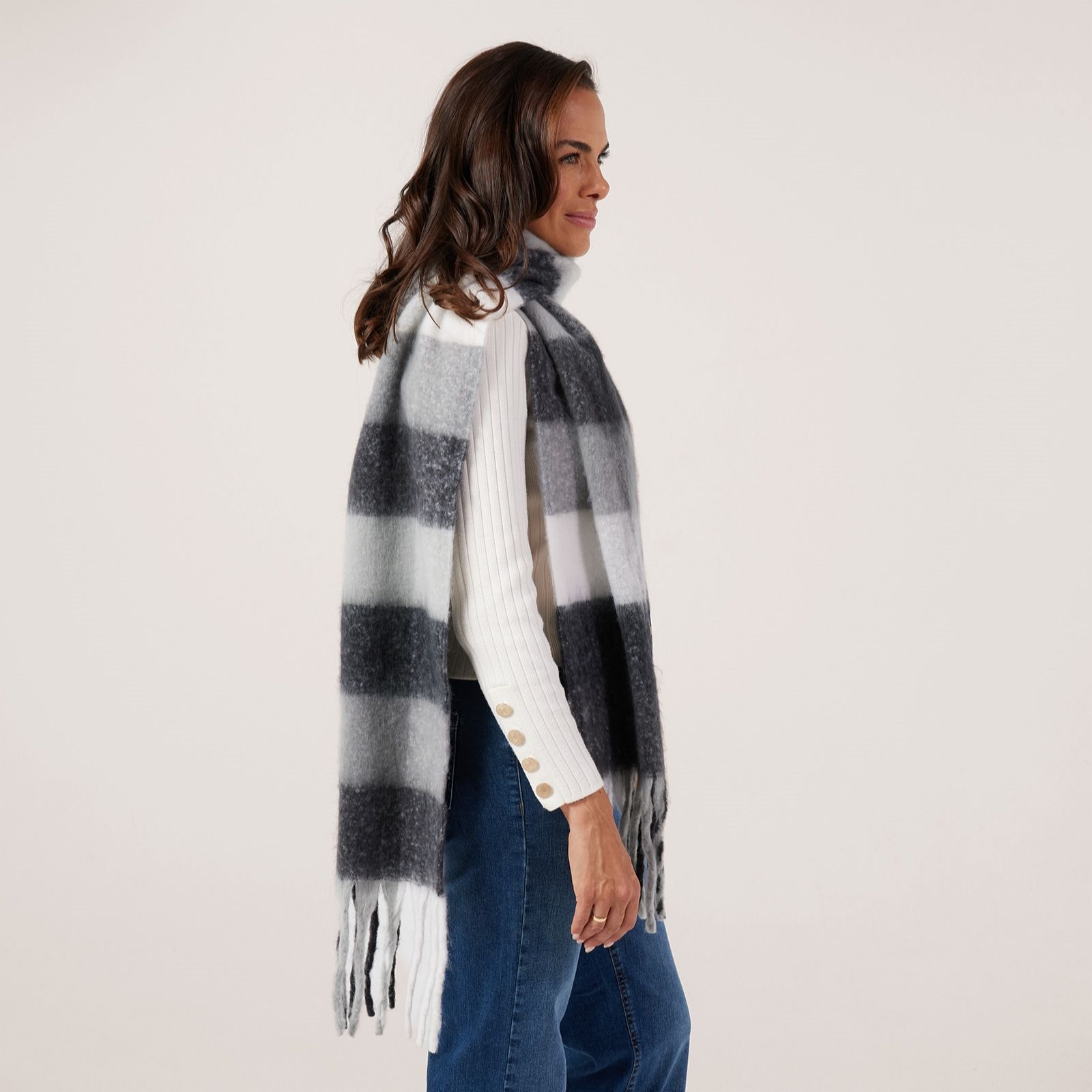 Paul Costelloe Dressage Heavyweight Scarf - QVC UK