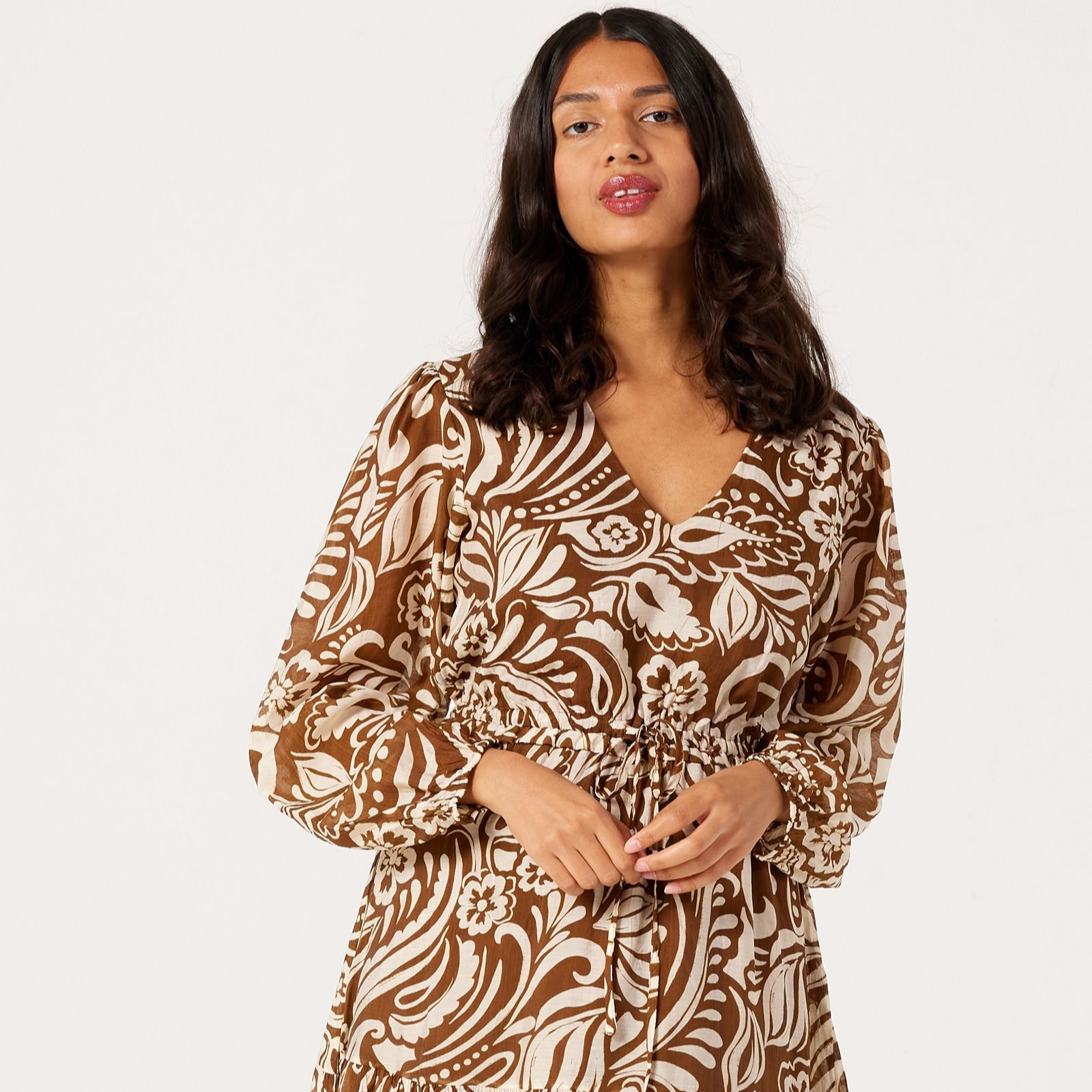 Izabel London Tie Waist Printed Dress - QVC UK