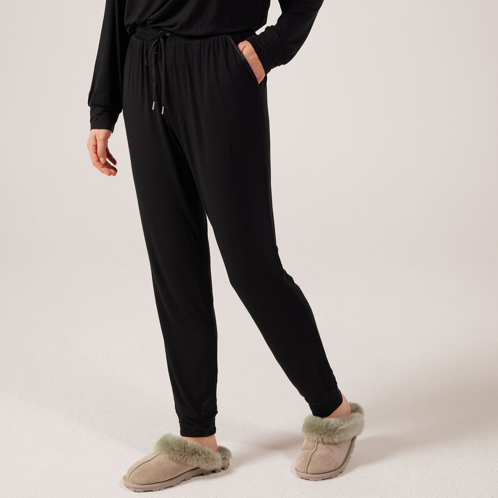 Pretty You London Luxuriously Soft Loungewear Jogger Set - QVC UK