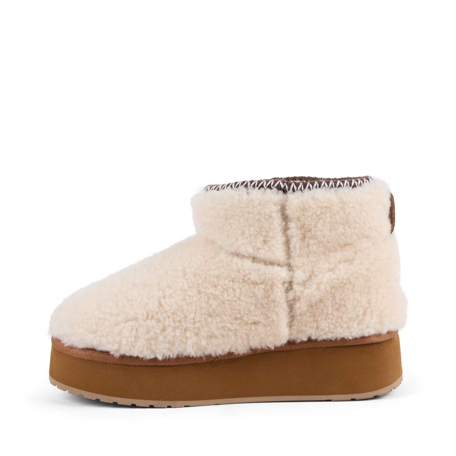 EMU Stinger Micro Flatform Teddy Boots - QVC UK