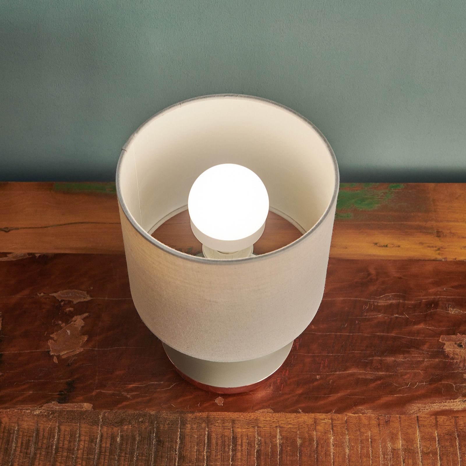 Auraglow Set of Two Rechargeable Light Bulbs with Remote Control - QVC UK