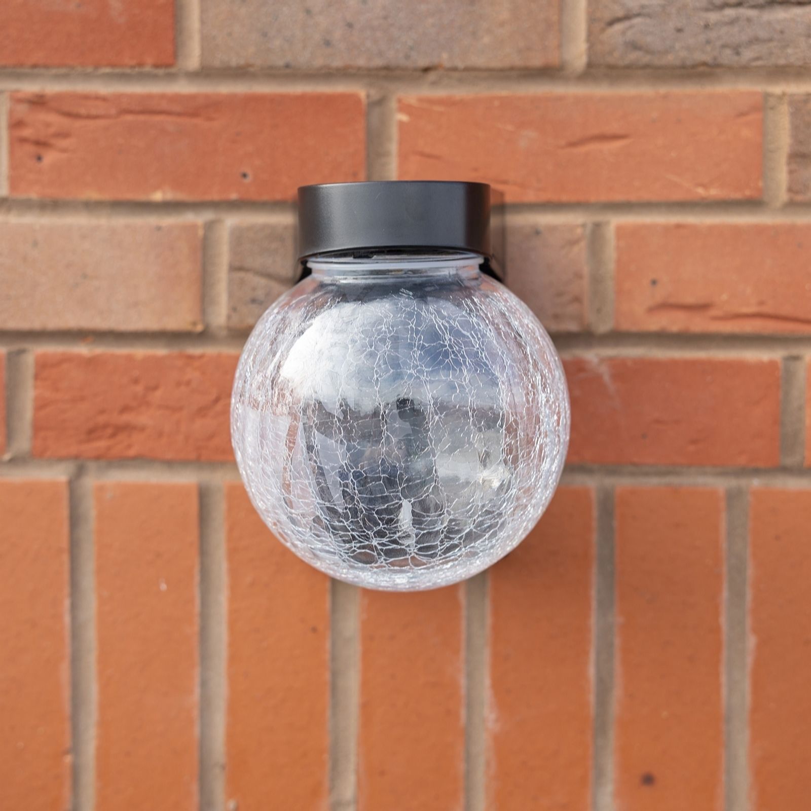 Outlet Buildcraft Crackle Glass Solar Motion Sensor Light - QVC UK