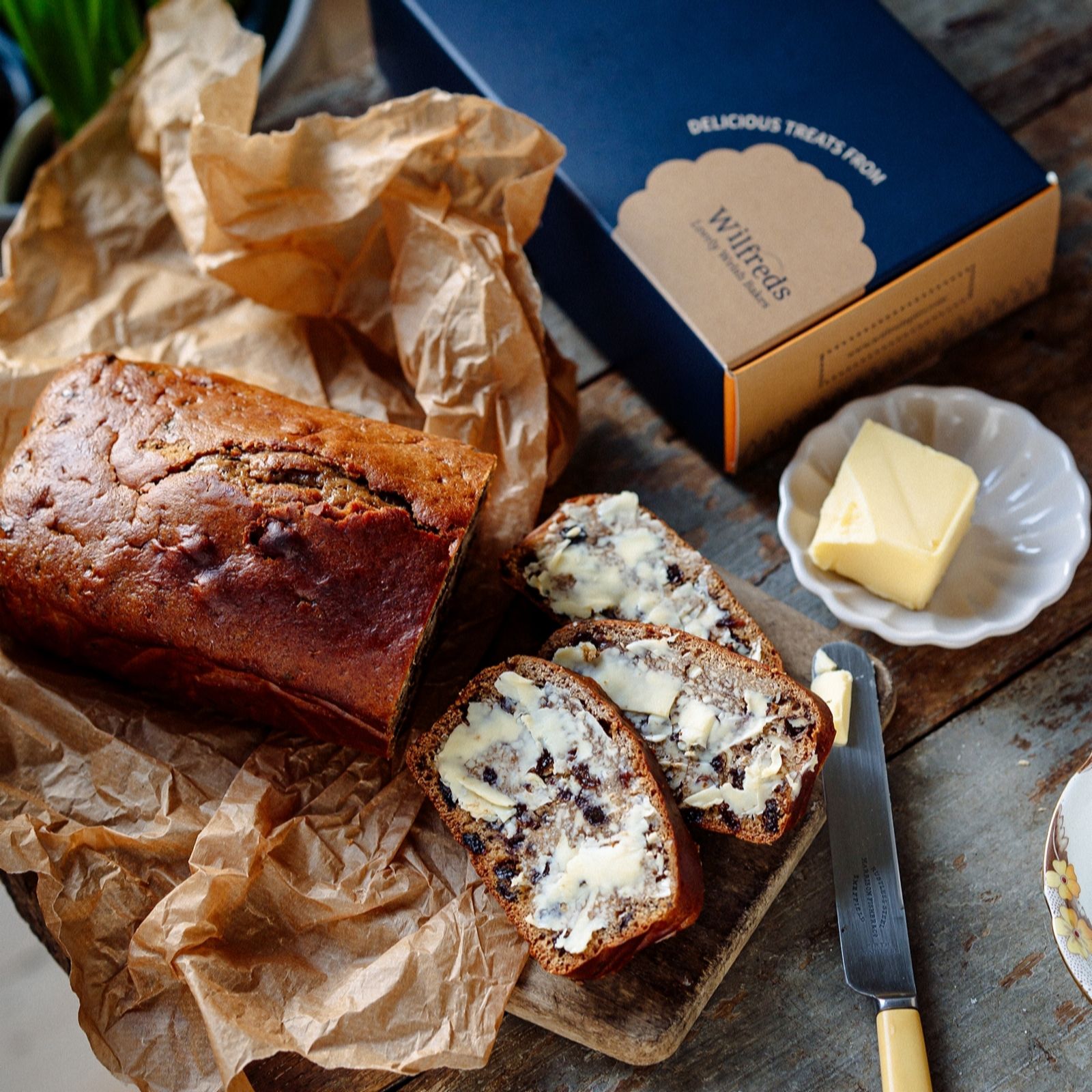 Wilfred's Pies 33 Piece Welsh Sweet Bundle - QVC UK