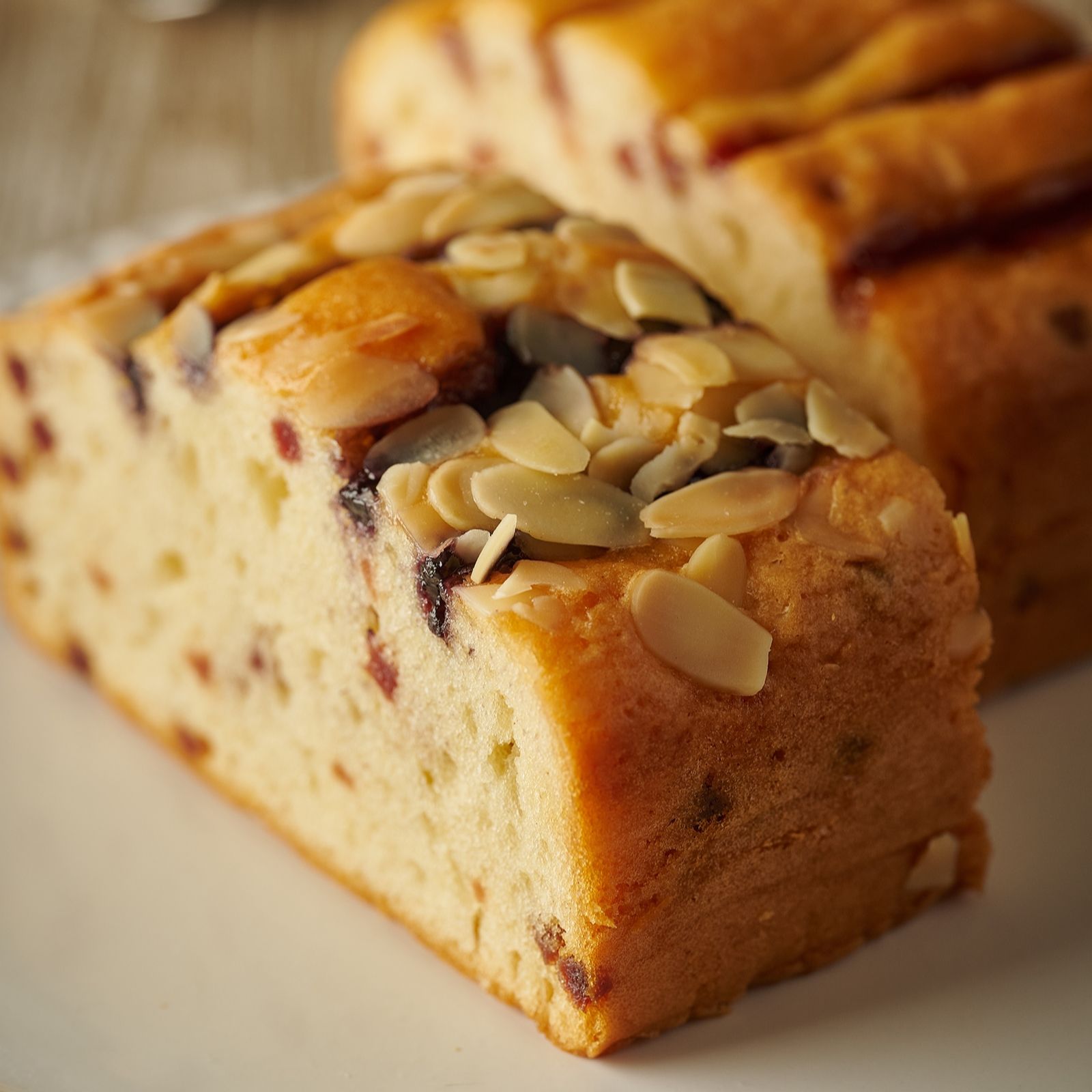 The Original Cake Company 6 Piece Summertime Slabs & Muffins - QVC UK