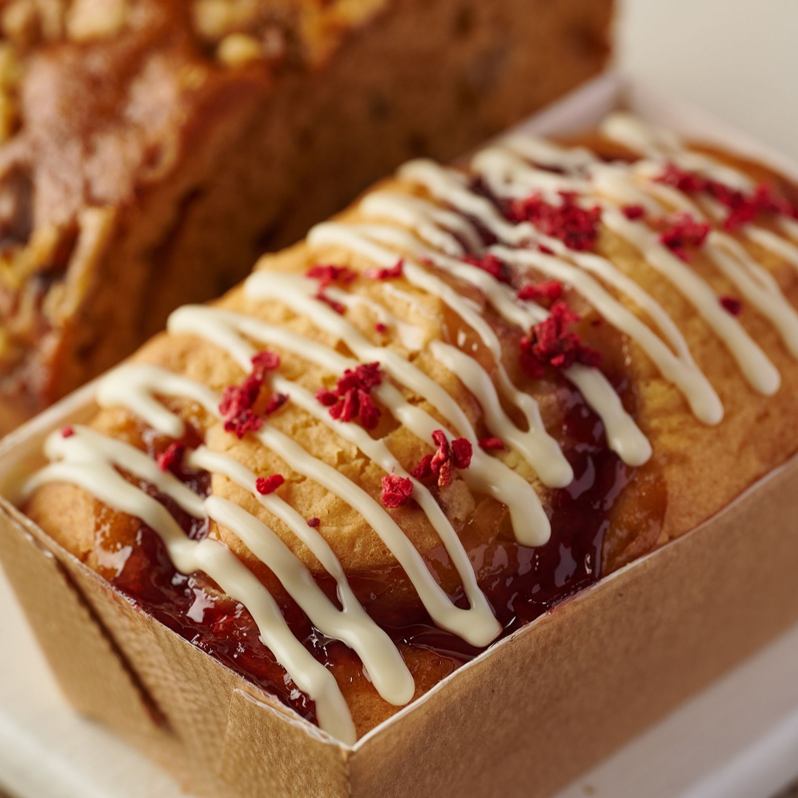 The Original Cake Company 10 Piece Ultimate Autumn Cake Selection - QVC UK