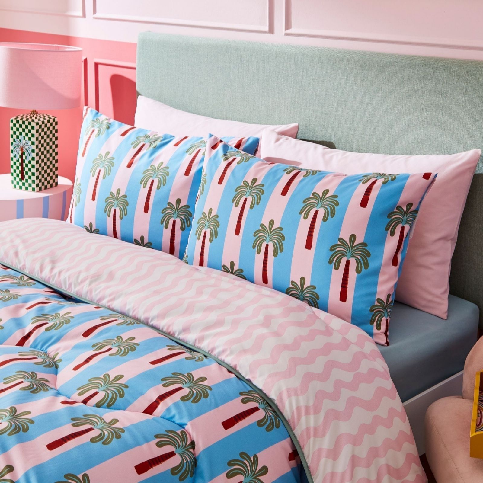 Night Lark x Eleanor Bowmer Electric Coast Coverless 10.5 Tog Duvet ...