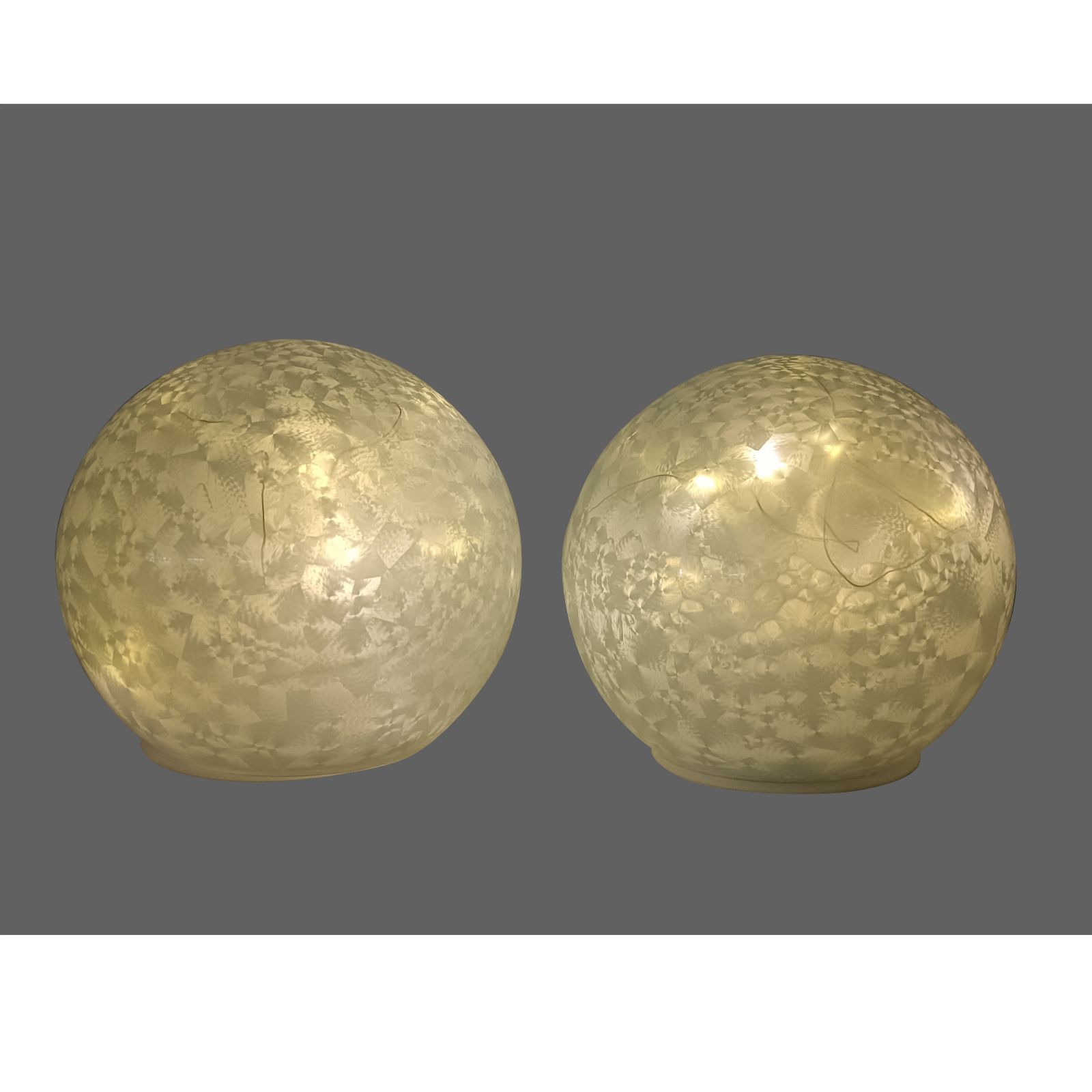 Luxenoa Set of 2 Simulated Mother of Pearl Sphere - QVC UK