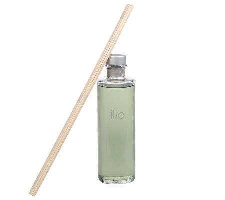 D'Anjou Pear Essential Oil Reed Diffuser by Ilio - QVC.com